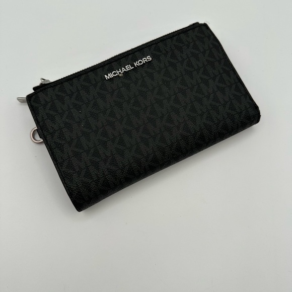 Michael Kors | Bags | Michael Kors Jet Set Black Logo Wallet | Poshmark